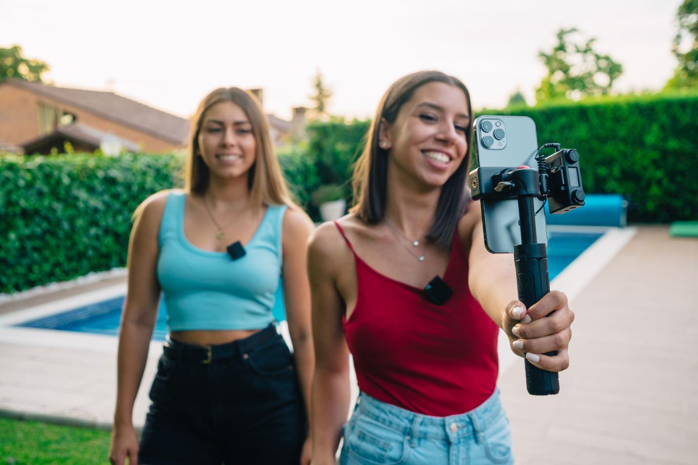 How to Choose the Best Wireless Microphone for Content Creation - Gogorapid